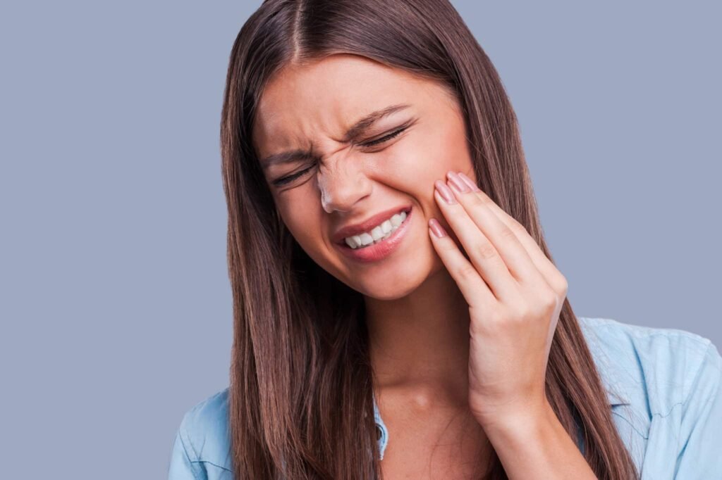 Why Tooth Pain Always Feels Worse at Night